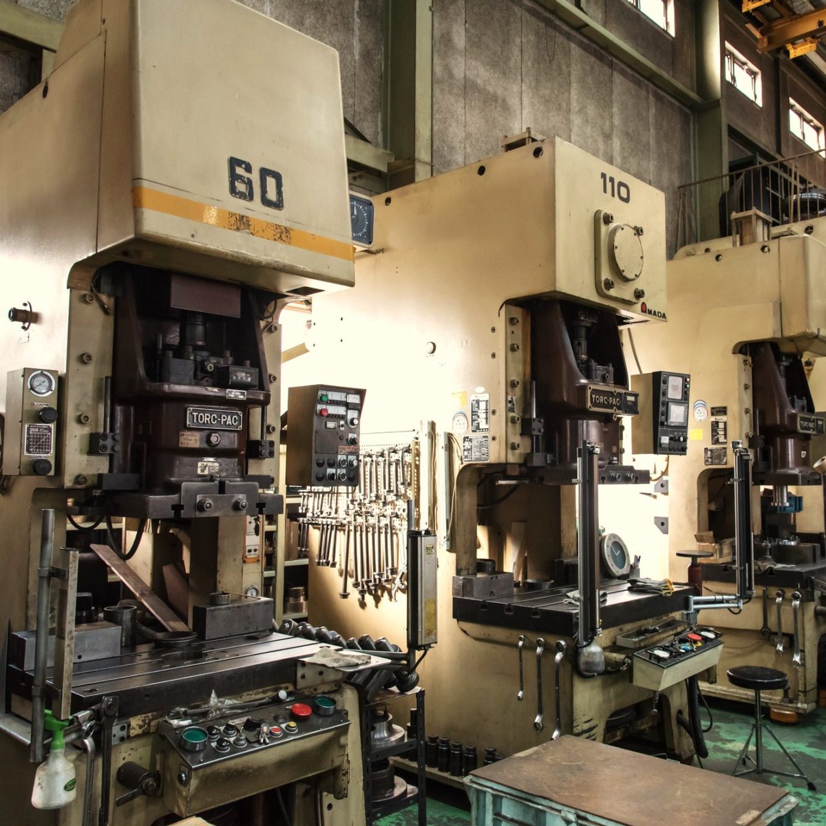 %e9%a8%92%e9%9f%b3%e6%8c%af%e5%8b%95 | イズミテック